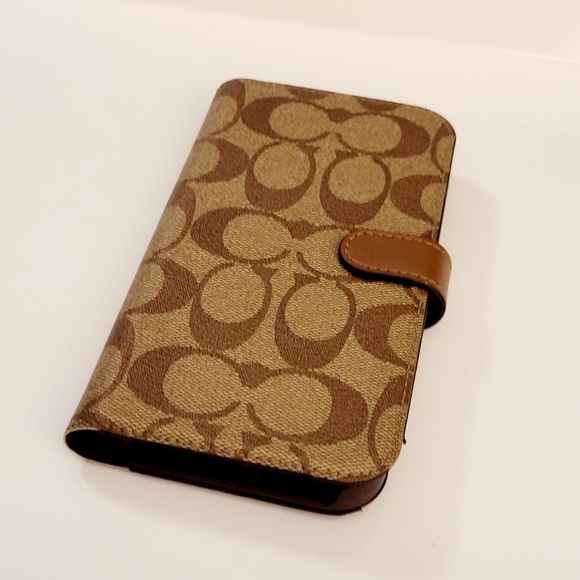 Coach | Cell Phones & Accessories | Coach Phone Case Folio Signature ...